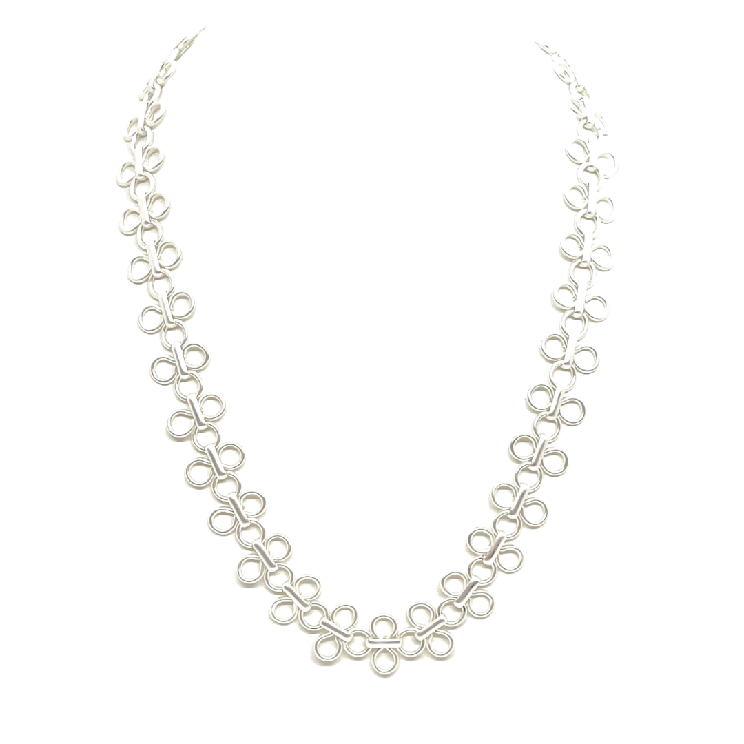 Matte Silver Clover Chain Necklace – Frances Kahn